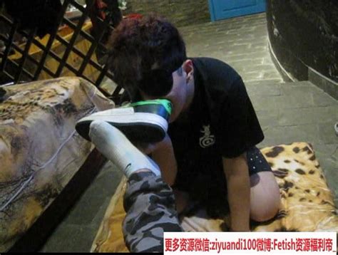 Chinese Master Worshipped And Sucked