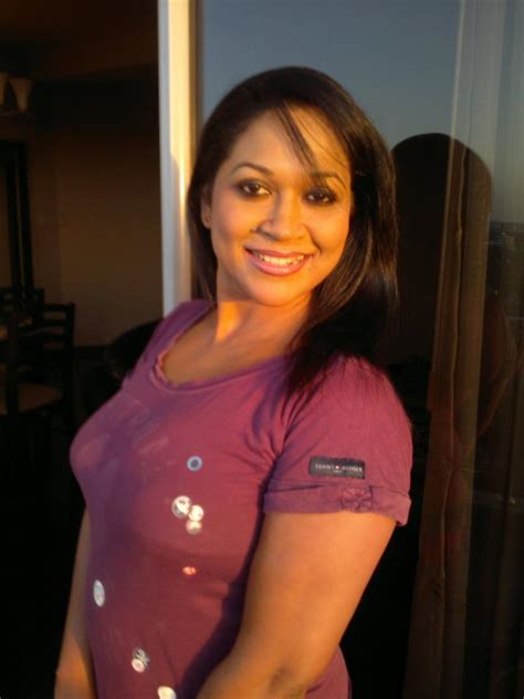 Gossip Lanka News Hot Image Shehara Jayaweera