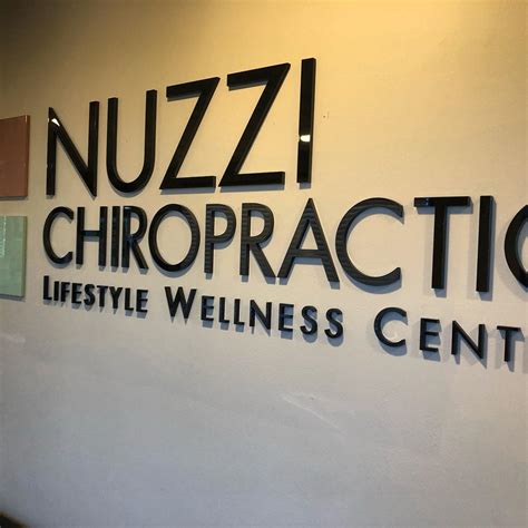 Dr Lori Nuzzi Nuzzichiro Instagram