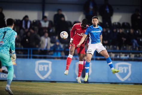 Uta La Două Puncte De Salvarea Chiar și De La Baraj Danciu Lipsește La Meciul De Astăzi Cu