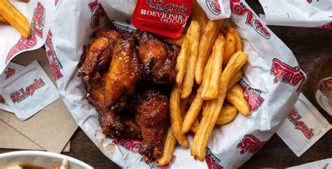 St Louis Bar And Grill Is Offering All You Can Eat Wings Food And Drink