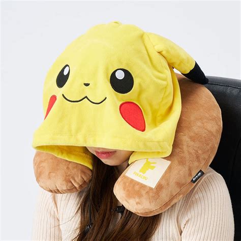 Hooded Neck Pillow Pikachu Pokémon Meccha Japan