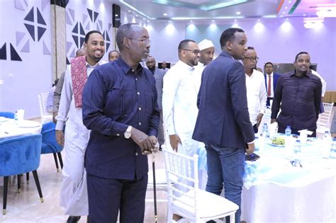 Guddoomiye Madaale Oo Ka Qeybgalay Kulan Tabarucaad Loogu Uruurinayay Hirgelinta Xarun Lagu