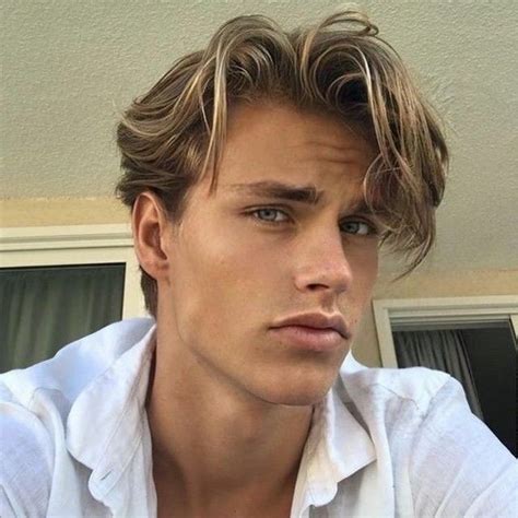 Pin By Isa On Lit A Million Kisses In Your Lifetime Men Blonde Hair
