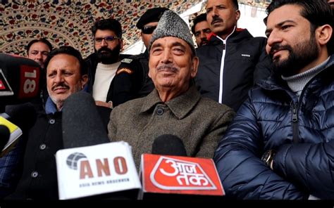 Gn Azad Hits Back At Omar Abdullah Calls Him A ‘tourist Asia News
