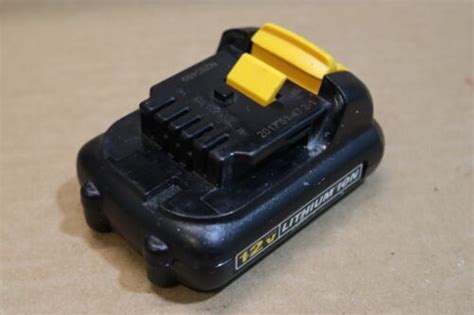 Dewalt 12v Max Lithium Ion Battery Pack Dcb120 Ebay