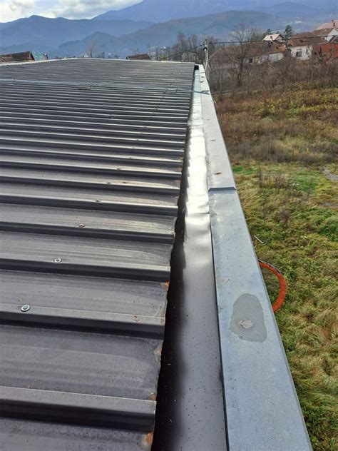 ЗАВРШЕНА ПОПРАВКА КРОВА У АМБУЛАНТИ КОНАРЕВО Dom Zdravlja Kraljevo