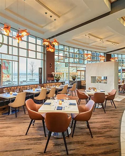 Restaurants And Bars In Vancouver Fairmont Waterfront