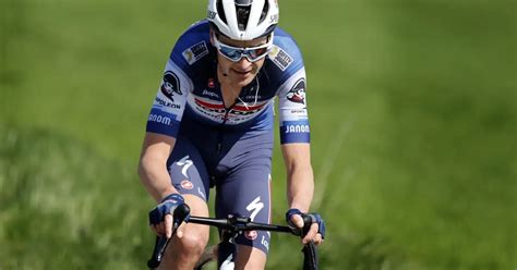 Pieter Serry Onthult Wat Remco Evenepoel Nog Zei Tegen Ploegmaats Bij Afscheid Uit De Giro