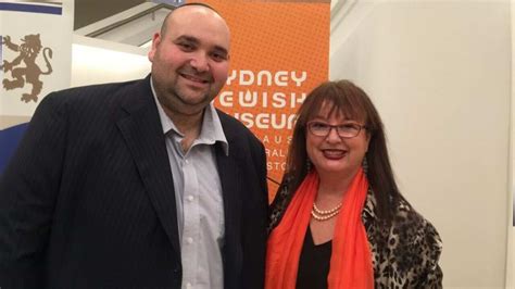 Joshua Levi Ajn Same Sex M Shehecheyanu 1412018 Sbs Hebrew