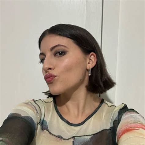 Giorgia Tessaro Corgia • Threads Say More