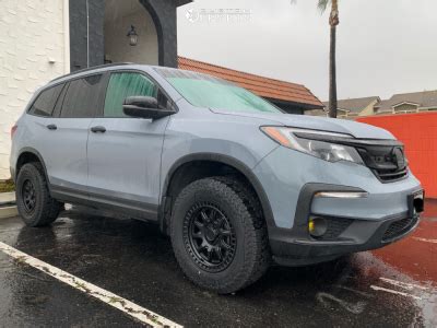 Shop Honda Pilot Wheels Aftermarket Wheels And Rims For Honda Pilot
