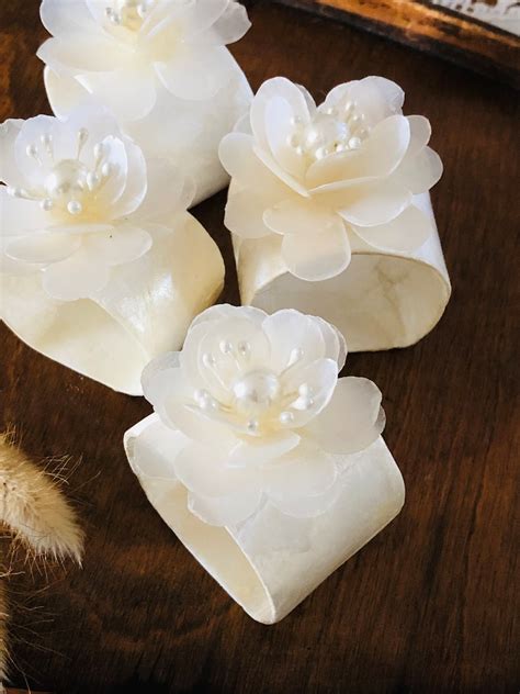 Vintage Mop Flowers Napkin Holders Set Shells Napkin Holders Wedding Table Serving Mother