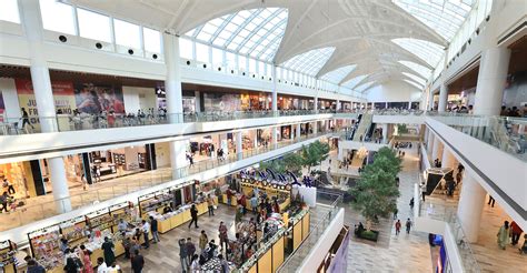 Lulu Mall Lucknow — Design International