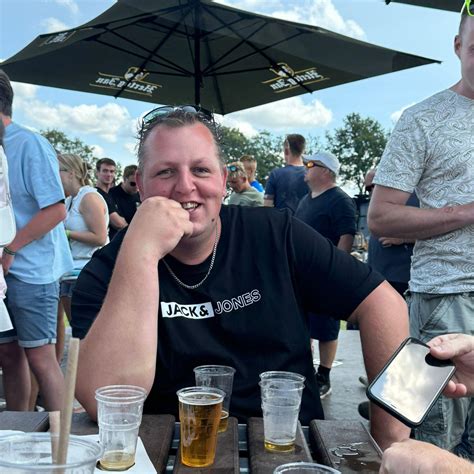 Broekens Bv Vlak Voor De Kerst Vroegen We Jullie Wat Is Jouw