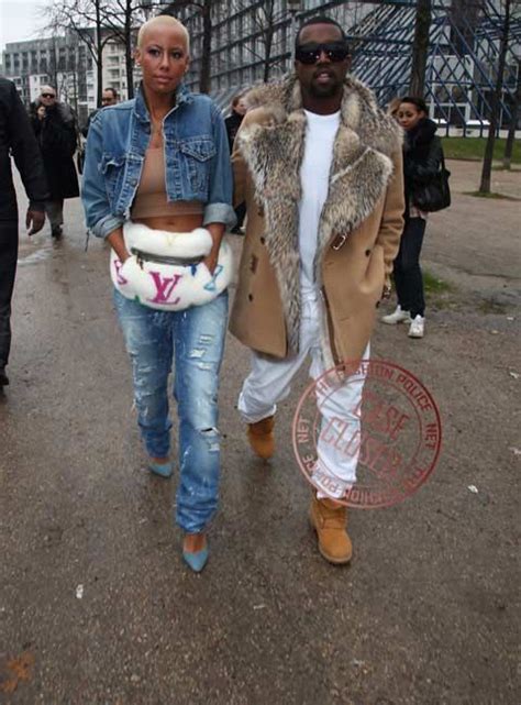 Designer Fanny Pack Louis Vuitton