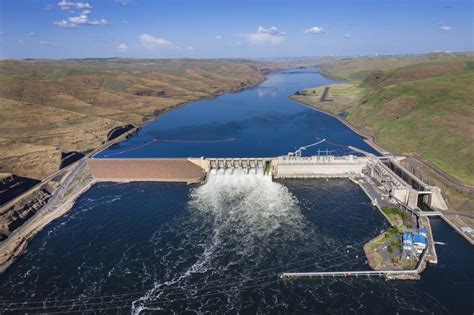 The Snake River Is Navigable