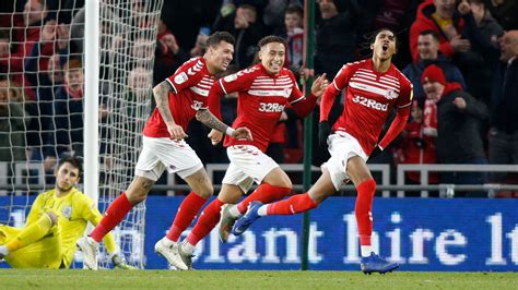 Middlesbrough 1 0 Huddersfield Djed Spence Hits Winner For Boro