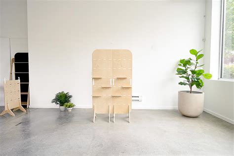 Explore Trade Shows Vertical Ledge