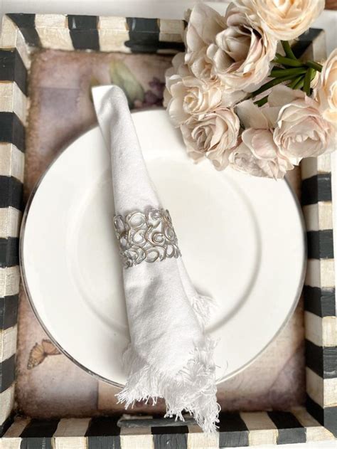 Diy Elegance Create Stylish Napkin Rings With Hot Glue Napkin Ring
