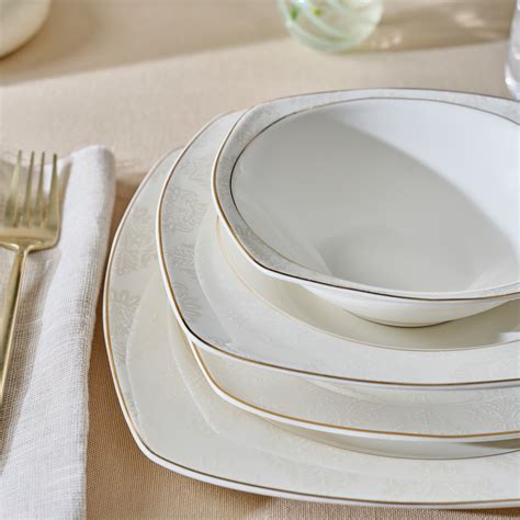 Karaca Elegance Bone Serena 24 Parça 6 Kişilik Yemek Takımı Karaca