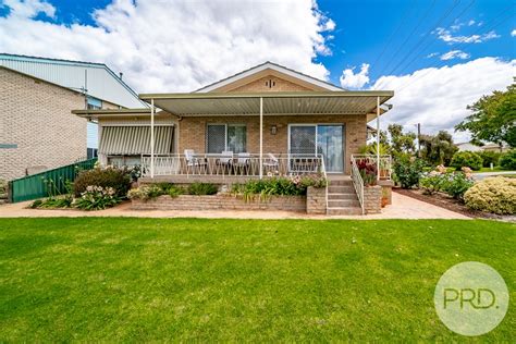 18 Freyberg Street Ashmont Nsw 2650 Property Details Au
