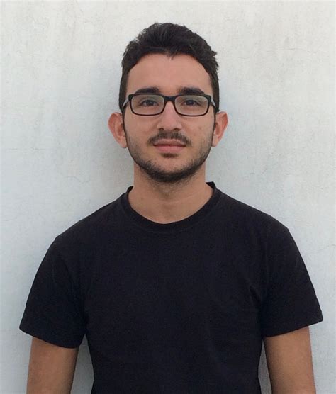 Armando Marco Medium