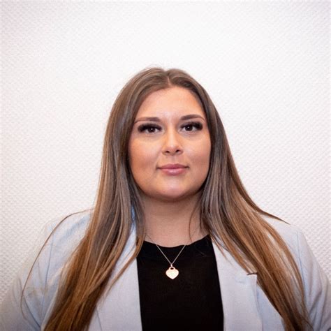 Sarah Thelen Automobilkauffrau Ausbildung Hessengarage Gmbh Xing