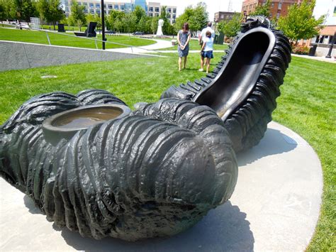 Memories Of A Modern Mommy Pappajohn Sculpture Park