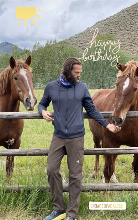 Pin By Sw On Social Media Supernatural Tv Show Jared Padalecki