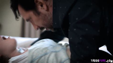 Leana Gets Intimate With Her Teacher Tommy Eporner