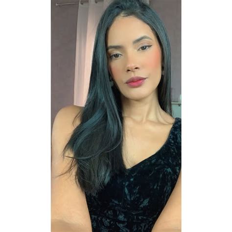 Juliana Santos Julianasantos 96 • Threads Say More