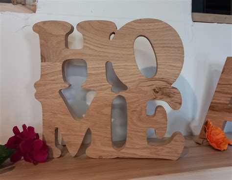 Lettre Décorative Home” Élégante Décoration Murale Pour Votre Intérieur Oboisdesign