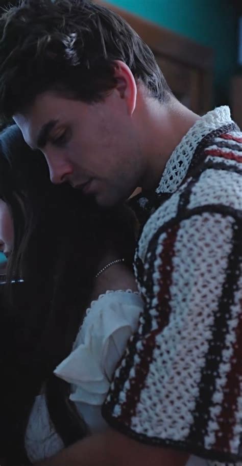 Francesca Rowes Instagram Twitter And Facebook On Idcrawl