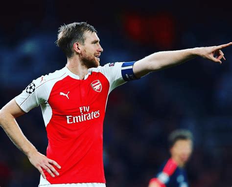 Per Mertesacker Ehefrau