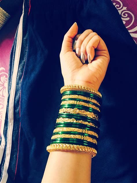 12 Bangles Ideas Gold Jewelry Fashion Gold Bangles Design Bangles