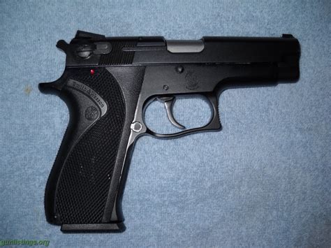 Pistols Smith And Wesson Model 3904