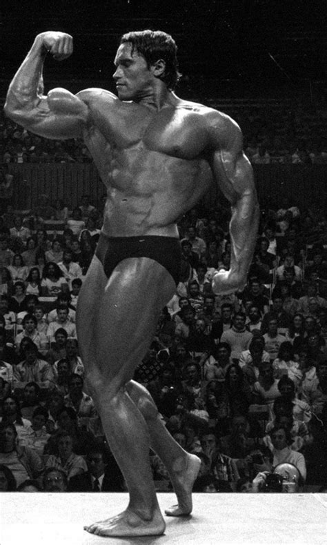 2019 Arnold Classic Africa Arnold Attaccato Da Un Fan In Africa