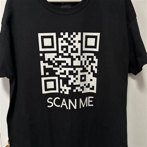 Customized Qr Code With Logo Customize Qr Personalized Qr Code Website Small Business Scan To