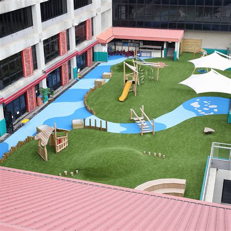 Polysoft Seamless Surfacing For Outdoor Play Equipment Parks Supplies Company Limited