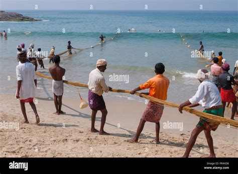 Seine Net Fishing Stock Photos & Seine Net Fishing Stock Images - Alamy