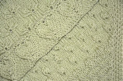 Knitted Diagonal Block Pieced Brain
