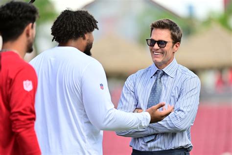 Albert Breer Explains What Tom Brady Wont Allow Himself To Do With The
