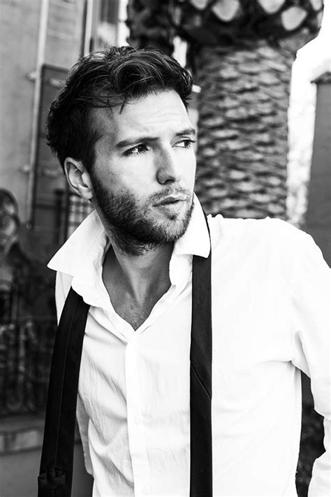 Guy Burnet Official Website