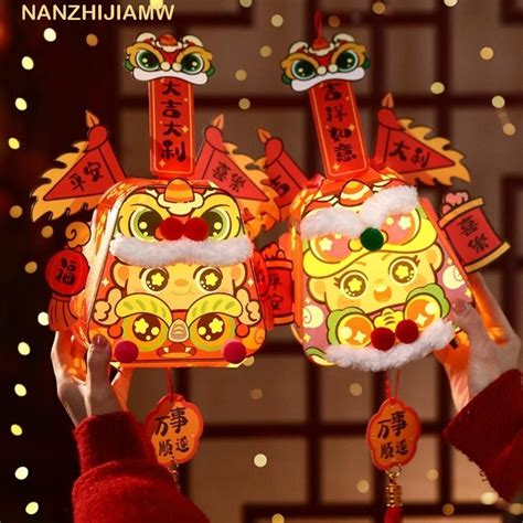 Nanzhijiamw Portable Rabbit Lantern Chinese Style Handmade Mid Autumn Festival Lantern Glowing