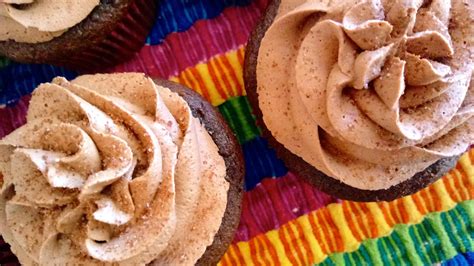 Mexican Hot Chocolate Cupcakes