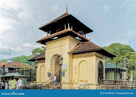 Entrance Gate Of The Palatial Complex Of Sri Dalada Maligawa Editorial