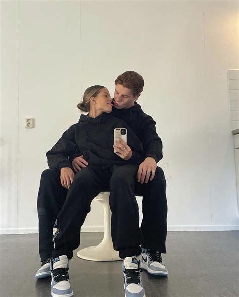 48 Look Couple ️ Et Tenues Pour Couples Idées à Enregistrer Aujourdhui Couples Mignons