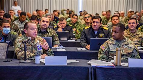Militares De Eeuu Y De Otros 19 Países Realizan Un Ejercicio Militar De Puesto De Comando Infobae