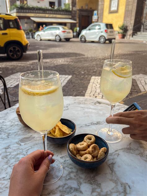 What Makes Amalfi And Sorrento Lemons So Special Solosophie